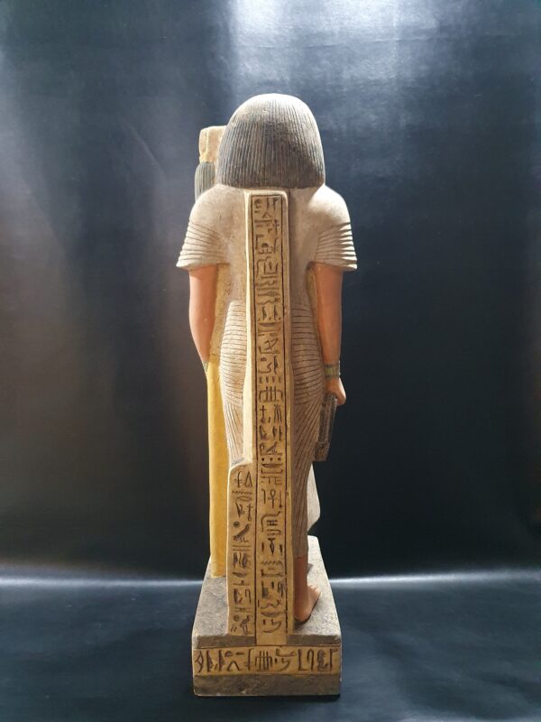 Queen HATSHEPSUT holding the stick of HATHOR and in her chest Amon Raa ...